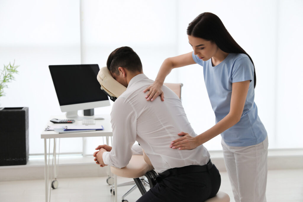 Discover the Differences Between Chair Massage and Table Massage to ...